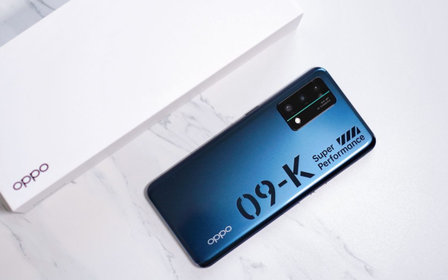 该对OPPO另眼看待了！今年这3款配置外观让人心动